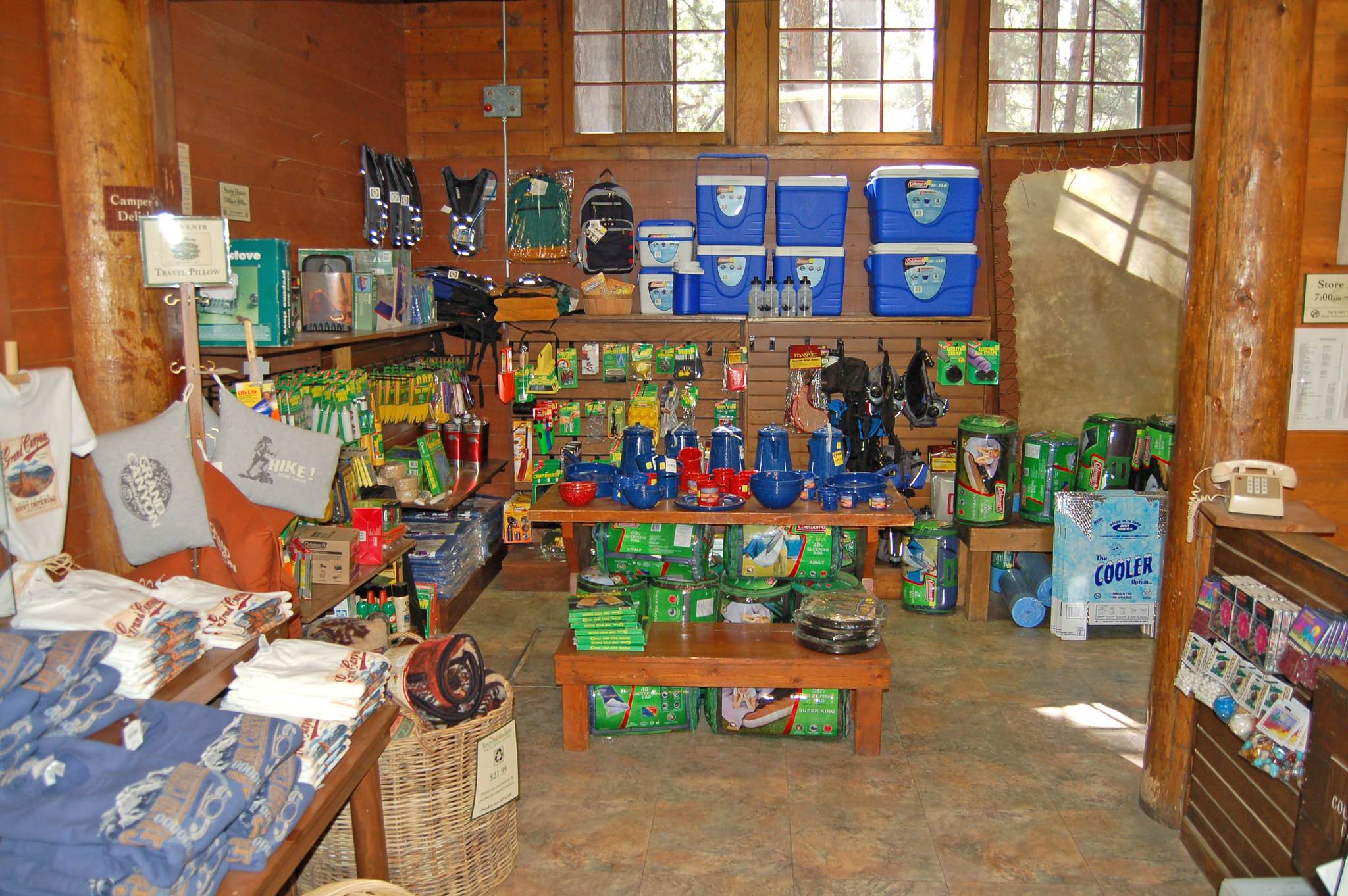 Doomsday Prepping for Beginners: All You Need to Know - Homestead & Prepper