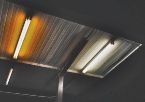 6 Reasons Why Fluorescent Lights Flicker - Homestead & Prepper